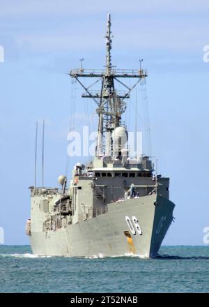 HMAS Adelaide, an Amphibious Assault Ship (LHD) anchored in Garden ...
