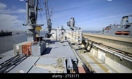 The Military Sealift Command auxiliary crane ship FLICKERTAIL STATE (T ...