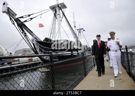 BOSTON, Ray Mabus, secnav, USS Constitution Stock Photo - Alamy