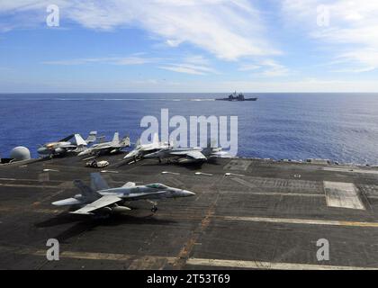CVN 73, F/A-18C Hornet, Golden Dragons, Golden Dragons of Strike ...