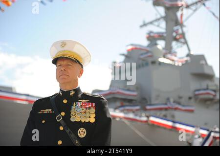 CMC, Commandant of the Marine Corps, commissioning ceremony, General ...