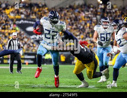 Pittsburgh Steelers defensive tackle Derrick Harmon participates in the ...