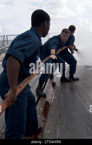 USS Mustin (DDG 89) damage control-live-fire drills 151208 Stock Photo ...