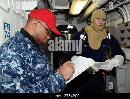 general quarters drill, multipurpose amphibious assault ship USS Wasp ...