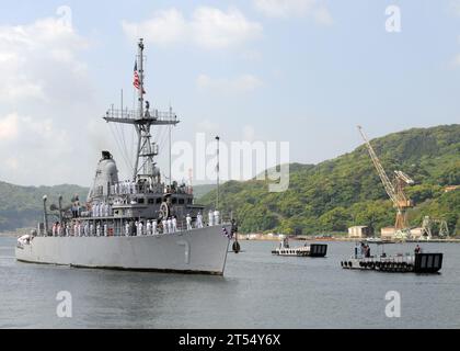 family, Forward-deployed, homeport, navy, port, U.S. Navy, USS Patriot ...