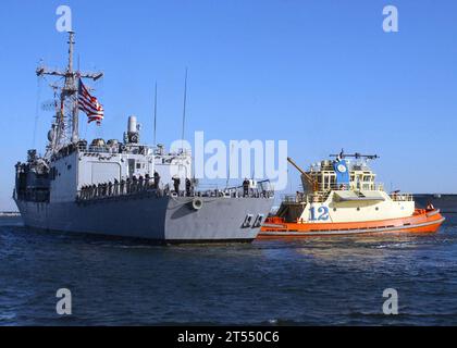 ffg 28, Frigate, Homecoming, ship, USS Boone Stock Photo - Alamy