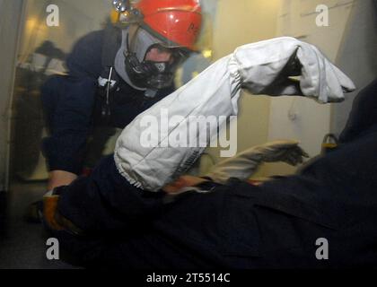 firefighting, gq, USS George Washington Stock Photo - Alamy
