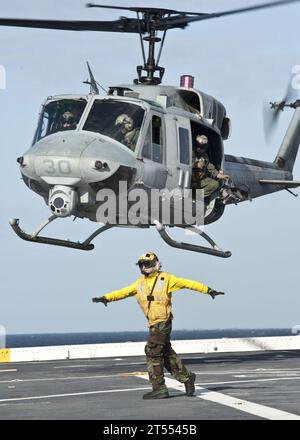 Flight Operations, line handling, lpd 21, Sailors, Sea and Anchor, USS ...