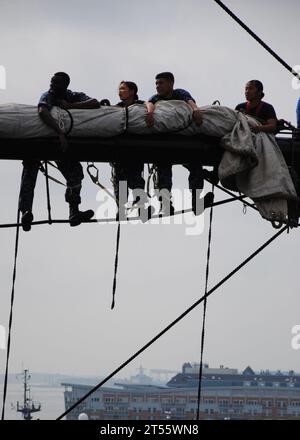 main mast, mast, navy, sail, Sailors, tall ship, U.S. Navy, USS ...