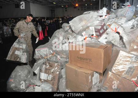mail, U.S. Navy, Underway Replenishment, UNREP, USS Enterprise (CVN 65 ...