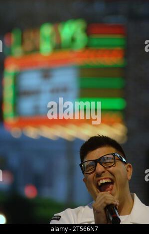 US Navy The U.S. Navy Rock Band, Freedom, performs at Saint Pius X High ...