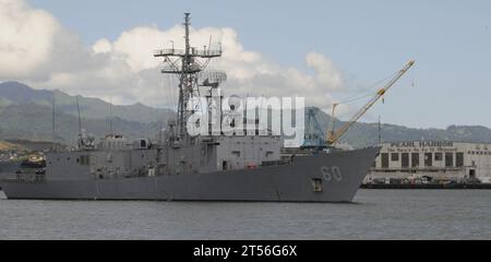 USS Rodney M. Davis (FFG-60), Guantanamo Bay Stock Photo - Alamy