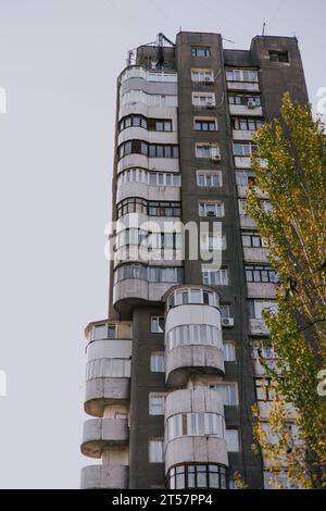 Typical Soviet city building of the CIS stalinka Stock Photo - Alamy