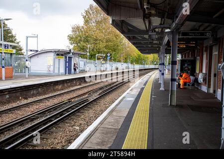 Welling railway station is situated in Welling, part of the London ...