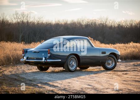 1965 Aston Martin DB5 rear light cluster Stock Photo - Alamy
