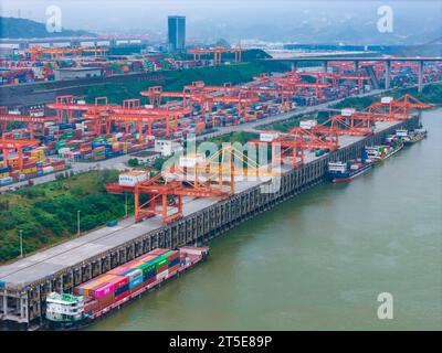 CHONGQING, CHINA - NOVEMBER 9, 2023 - Container ships load and unload ...