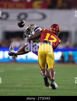 Washington wide receiver Giles Jackson (0) celebrates after scouring a ...