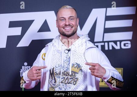 FAME FIGHTING 2023 - Boxevent mit Influencern und Reality-Stars Harter ...