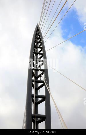 Bridge cable-stayed steel beam Stock Photo - Alamy