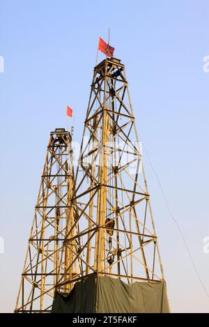 drilling derrick in a iron mine in the blue sky Stock Photo - Alamy