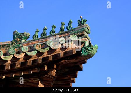eaves ridge beast Chinese traditional style landscape architecture in ...