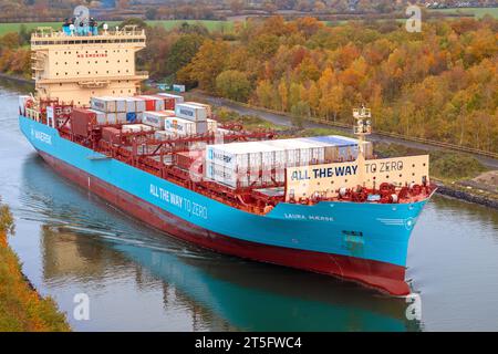 Maersk Line's new methanol-powered Containership LAURA MAERSK passing ...