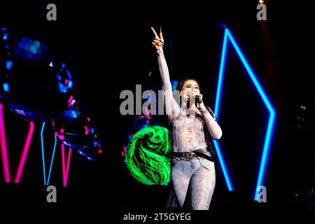 LGBTQ Thai singer SILVY Pavida performs XL, her body positivity track ...