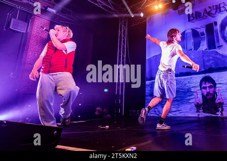 Paul und Zacharias von 01099 live beim Release -Konzert zum Album Blaus ...