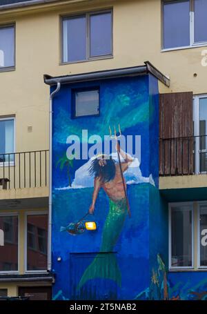 neptune trident graffiti on wall in athens, greece Stock Photo - Alamy