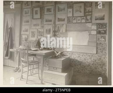 Vintage Home interior, 1900, 1900s, European, Dutch, photograph ...
