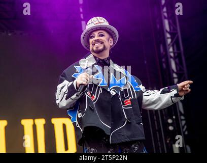 CULTURE CLUB ; Boy George ; on stage ; circa 1980s ; Credit : Lynn ...