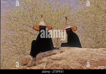 The madhalla is a traditional hat used in Yemen and worn by women Stock ...