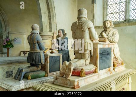 monuments to brothers Sir Thomas and Sir Michael Sondes and their wives ...