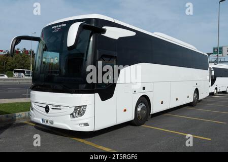 ISTANBUL, TURKEY - NOVEMBER 5, 2023: Zero emission coach bus Mercedes ...