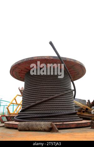 Wire rope wheel, closeup of photo Stock Photo - Alamy