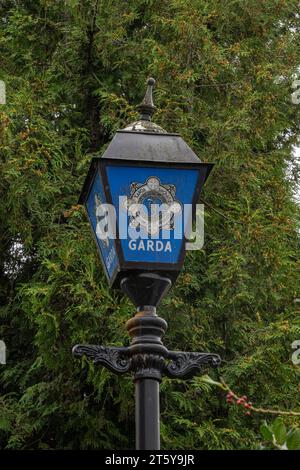 Black and White Garda Lantern Sign Stock Photo - Alamy