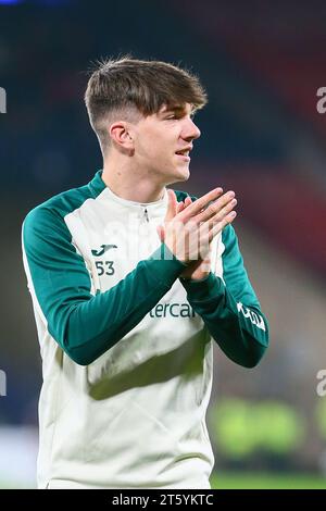 HIBS ( Hibernian Football Club ) TRAINING. FRIDAY 30/7/99 New signing ...