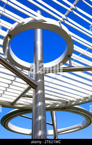 Annular steel structure Stock Photo - Alamy