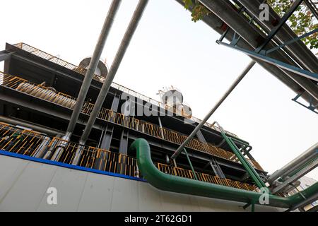 Chemical rectification equipment pipeline Stock Photo - Alamy