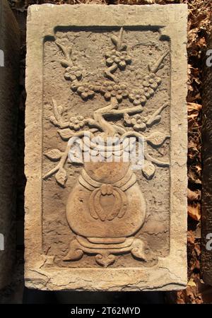 Ancient Chinese stone arts and crafts Stock Photo - Alamy