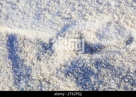 Salt crystal particles Stock Photo - Alamy