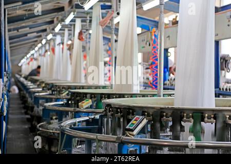 textile workshop woven factory Stock Photo - Alamy
