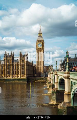 Big Ben London under amazing blue sky Stock Photo - Alamy