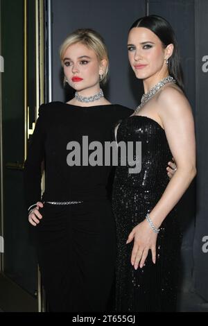 Emily Alyn Lind and Rachel Brosnahan Stock Photo - Alamy
