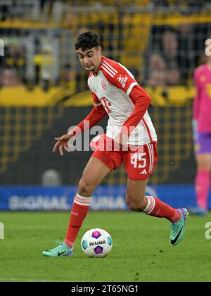 Aleksandar Pavlovic (Germany, 5) on the ball FIFA World Cup UEFA ...