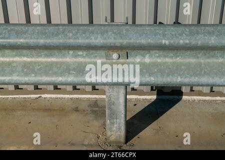 road, construction detail of the parapet, to avoid lane jumps, or ...