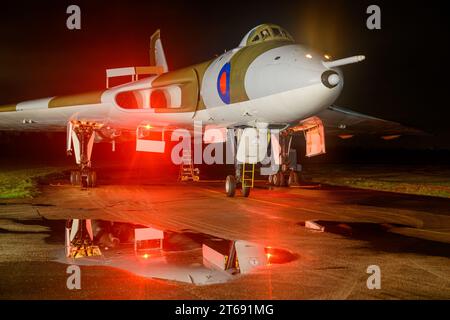 Avro Vulcan XM655 at night with open bomb doors,air brakes raised and ...