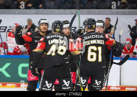Landshut, Germany. 09th Nov, 2023. Ice hockey: Germany Cup, Germany ...