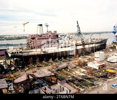 USNS Andrew J. Higgins (T-AO-190) underway in the Gulf of Mexico on 15 ...