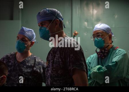 USNS Mercy Sailors Conduct an Interventional Radiology Study and ...